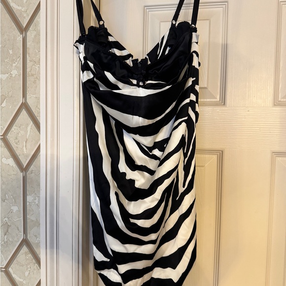Dolce & Gabbana | Tops | Dolce Gabbana Silk Corset Black And White ...